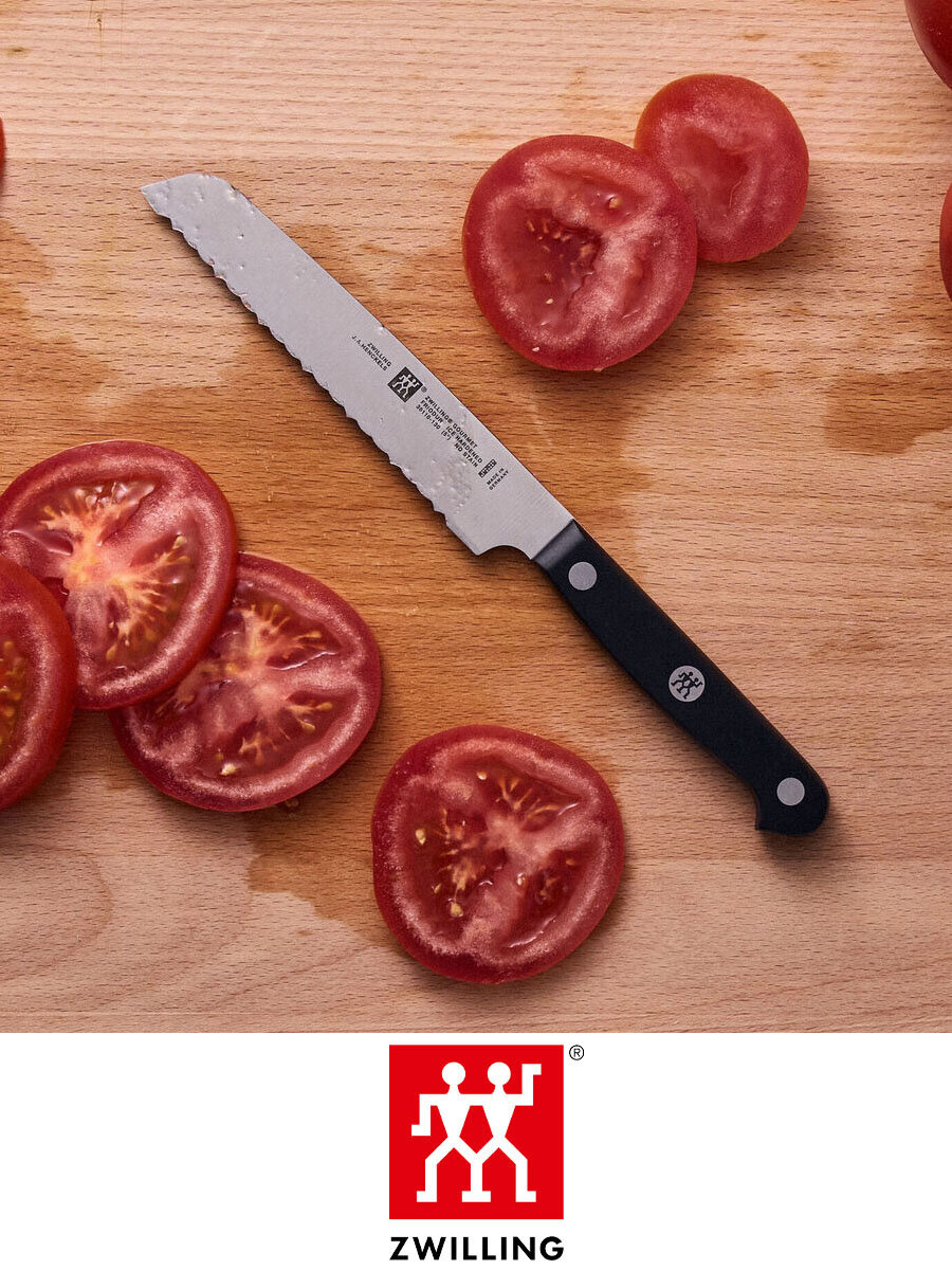Нож ZWILLING "Gourmet" 130мм, универсальный, нержавеющая сталь, пластик, серрейторная заточка