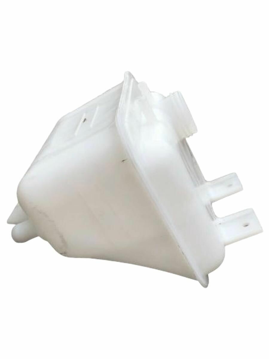 Бачок расширительный AKRADO 3302131101010, для ГАЗ-3302/2705/2217, пластик