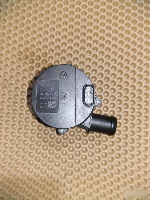 Насос водяной помпа Skoda Karoq NU7 czea Б/У с пробегом