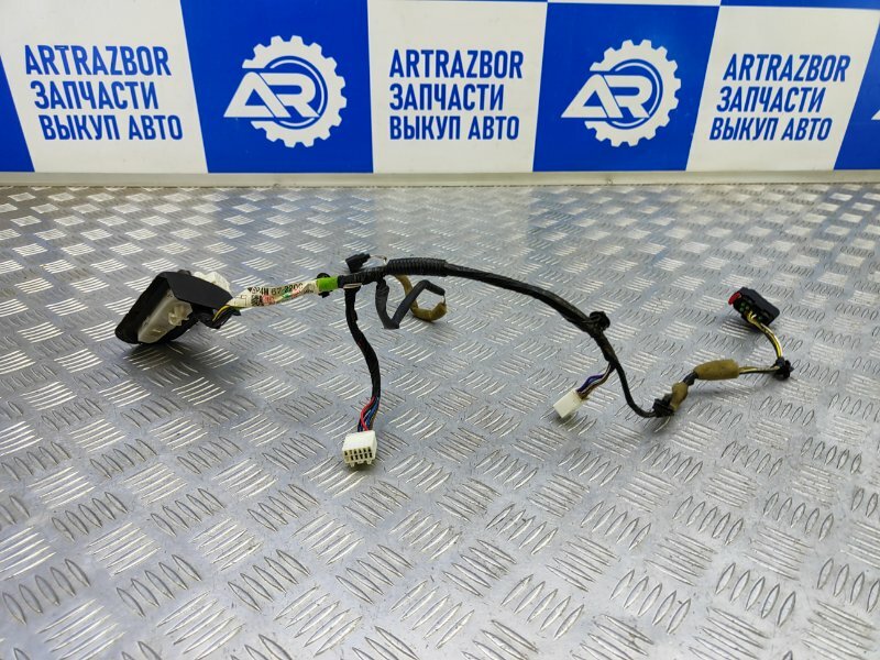 Б/У Проводка двери зад.пр Mazda Mazda 3 BK / Мазда Мазда 3 BK 2.0 LF 150 Л.С. седан 2004