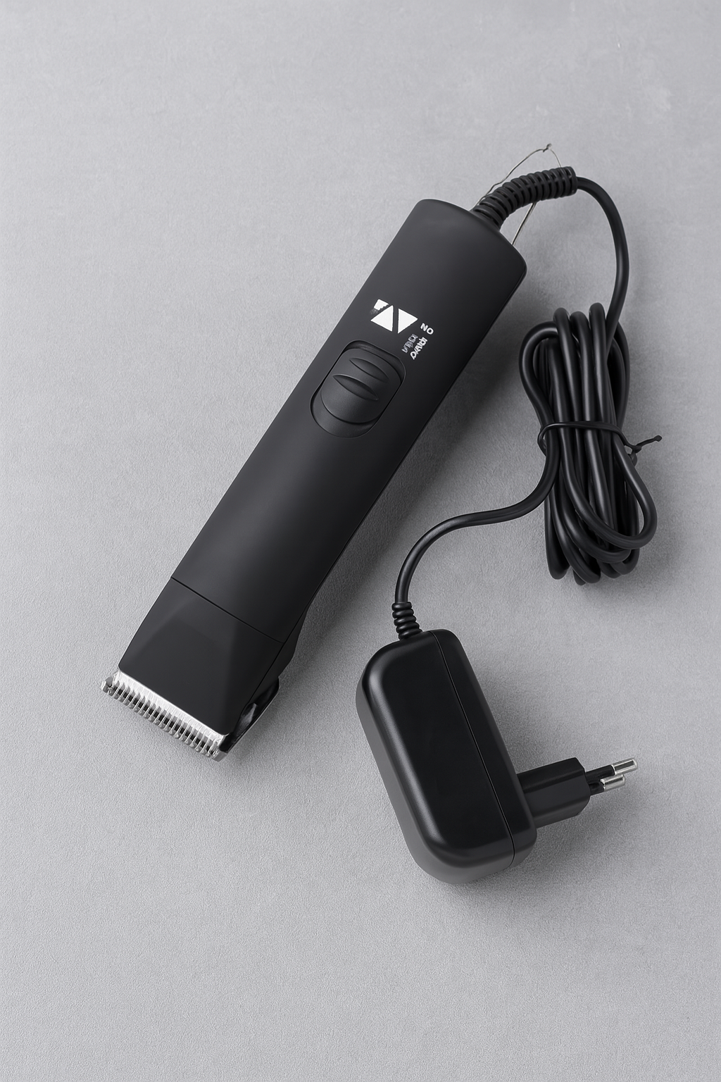 Профессиональная машинка для стрижки животных DiBiDi F2A с ножевым блоком A5