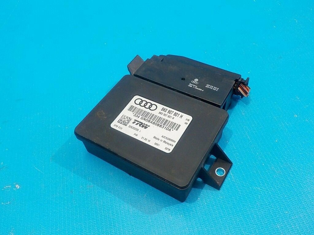 Блок управления стояночным тормозом Audi A5 (8T) 2008-2016 8K0907801H - Б/У