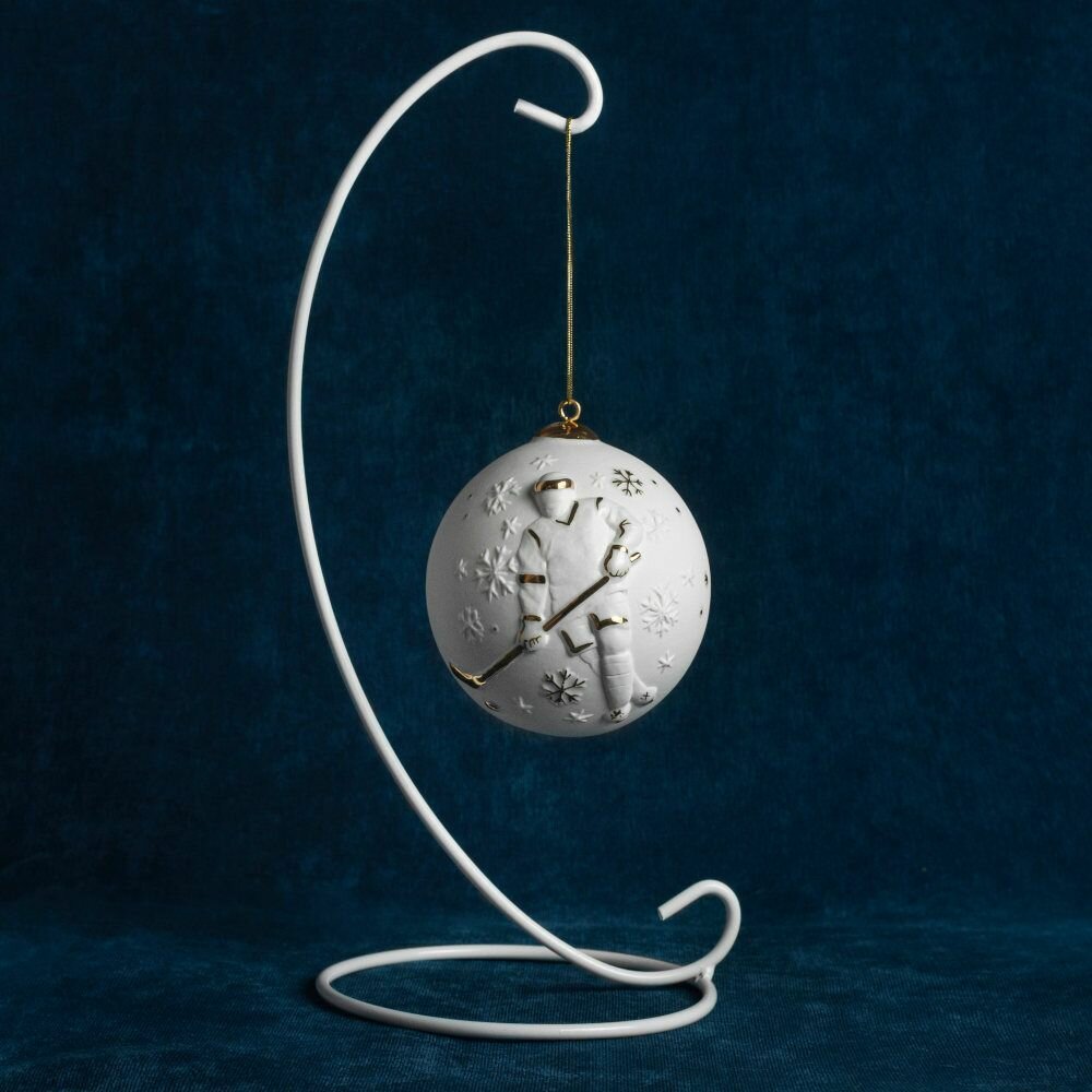 Елочный шар Хоккеист