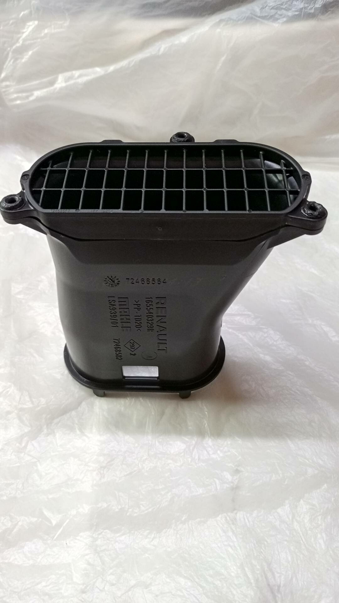 Патрубок воздухозаборника RENAULT 165540329R Duster II 2021>