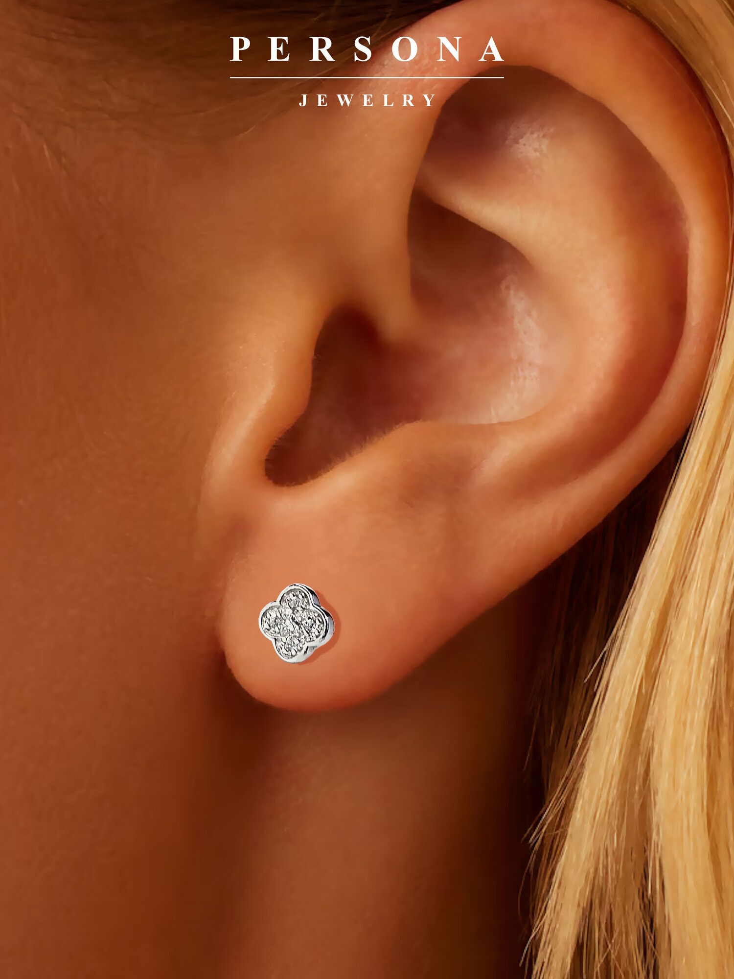 Серьги пусеты, серебро, 925 проба, родирование, фианит