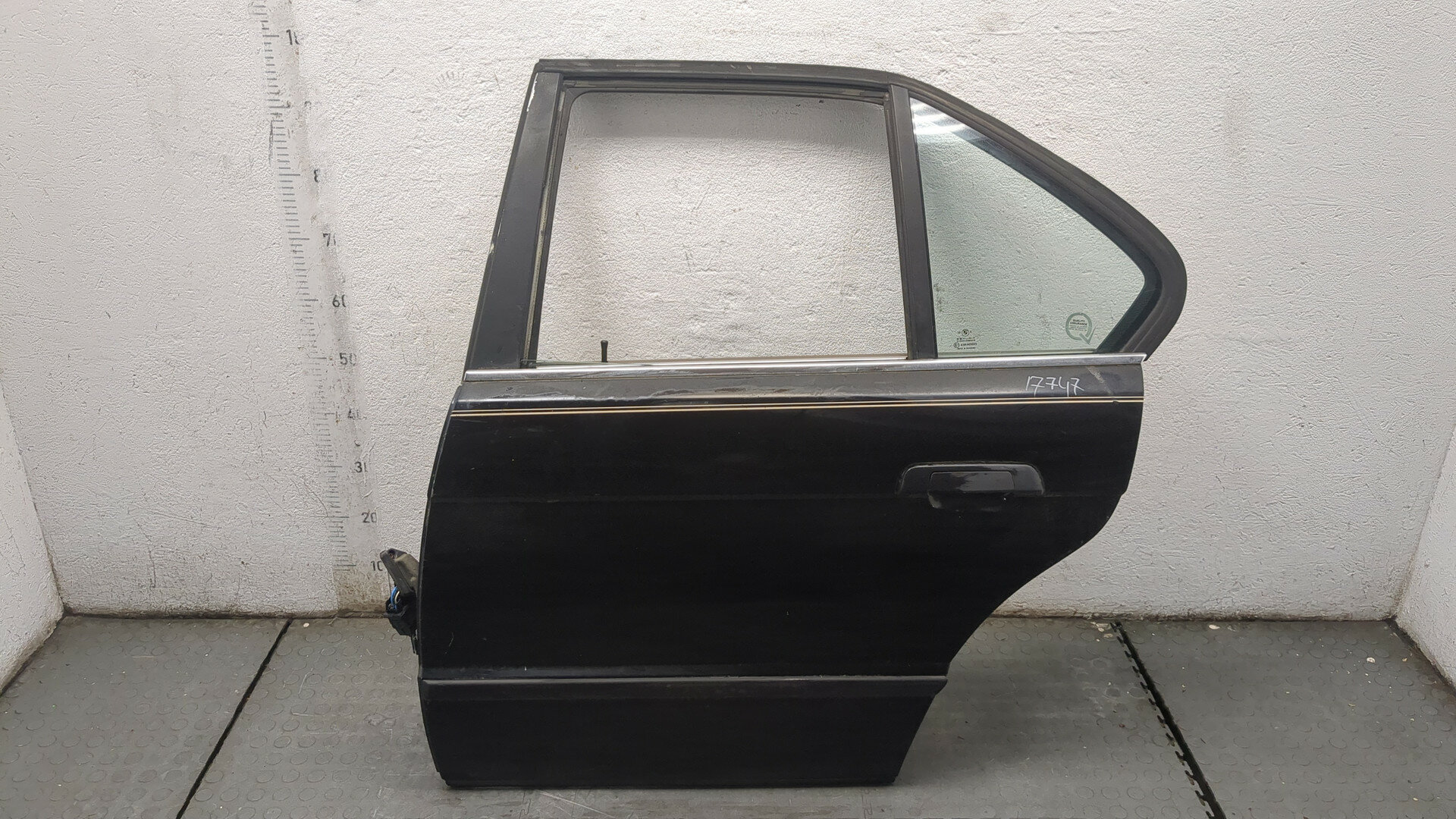 Дверь боковая (легковая) левая задняя BMW 5 E34 Б/У