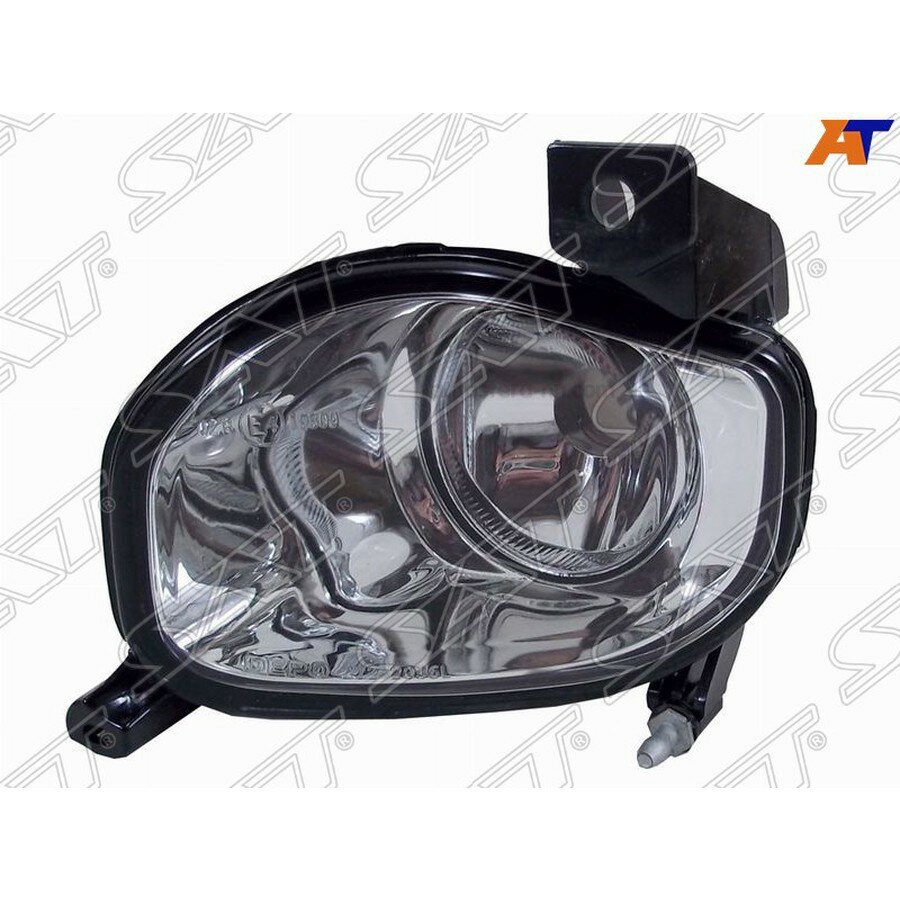 SAT ST2122036L Фара противотуманная (Слева) Toyota Avensis (T250) 03-06 / Premio 04-07