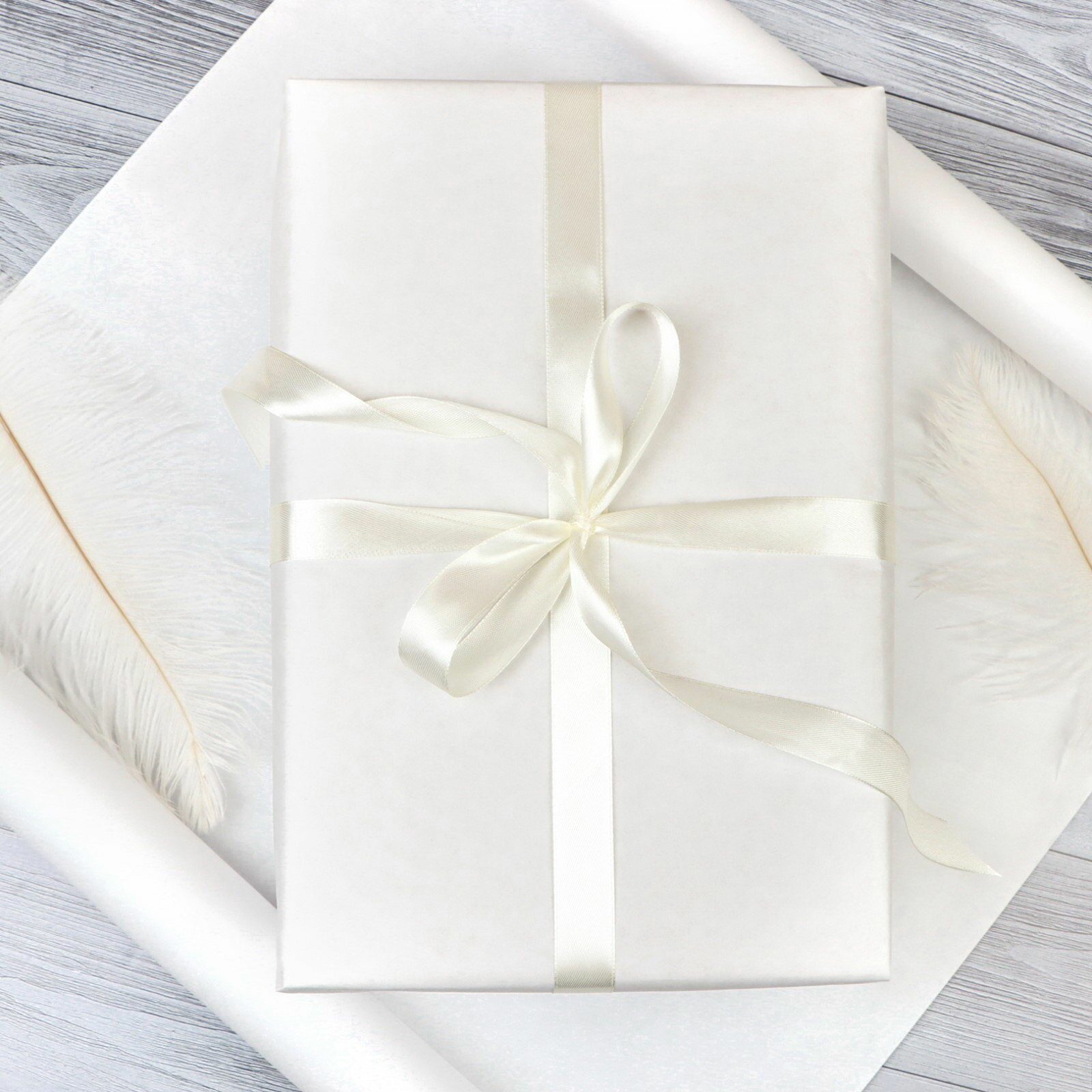 Бумага упаковочная крафт, белый, 0.7x10 м+-5%, особенность крафта: без печати