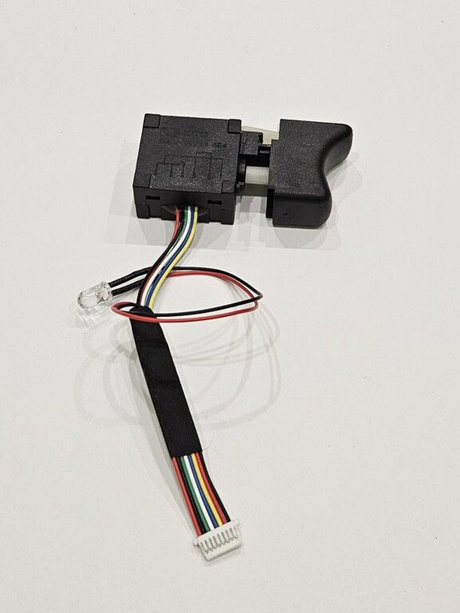 Выключатель 8 пинов для шуруповерта Интерс. кол миниМакс ДА-10/12В (s/n 687. *) и комбиМакс ДА-10/12В