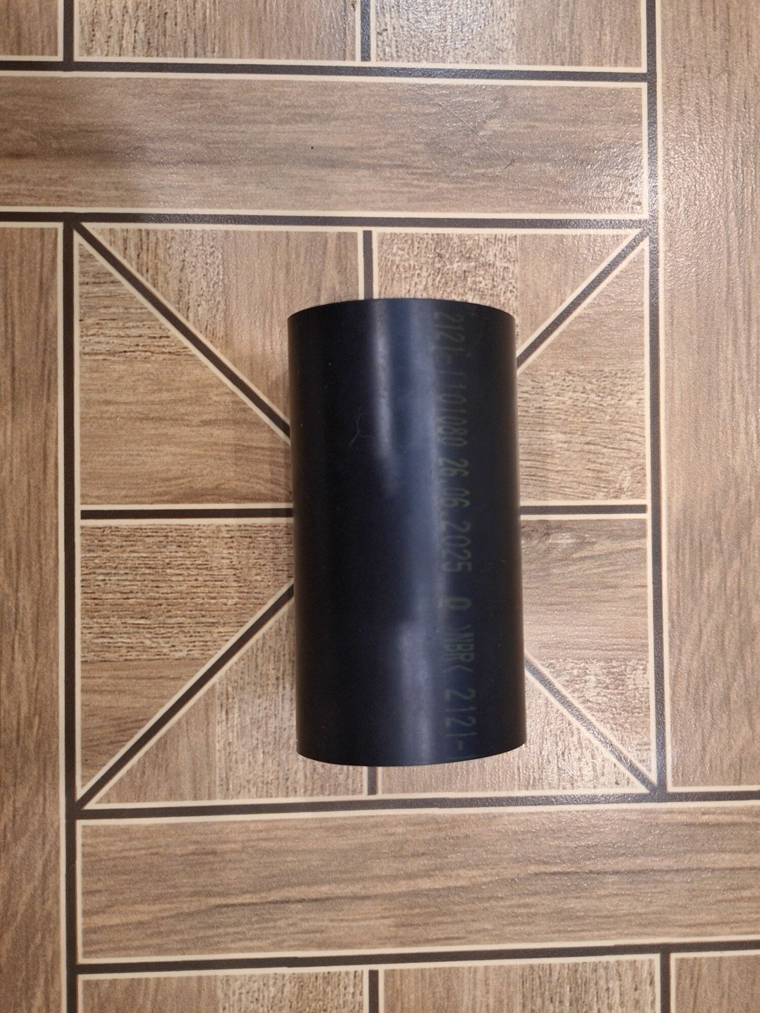 Патрубок заливной горловины ВАЗ-2121