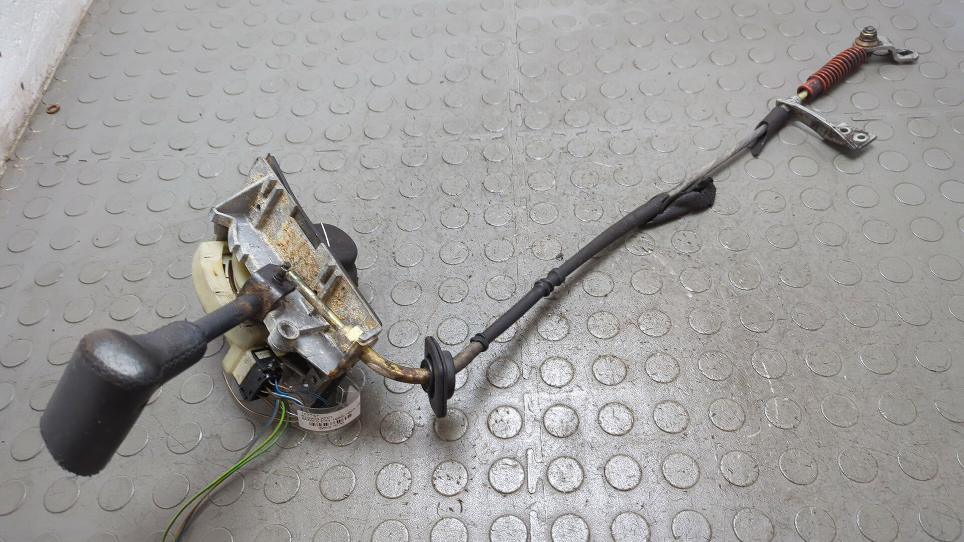 Кулиса КПП BMW 5 E34 Б/У