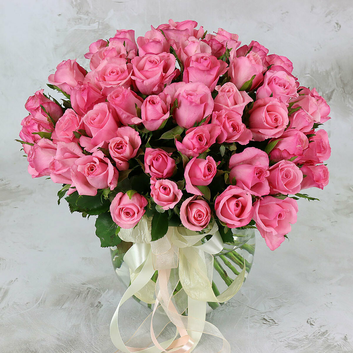 Монобукет Букет Маркет, 51 цветок, розы, высота 40см, упаковка под ленту