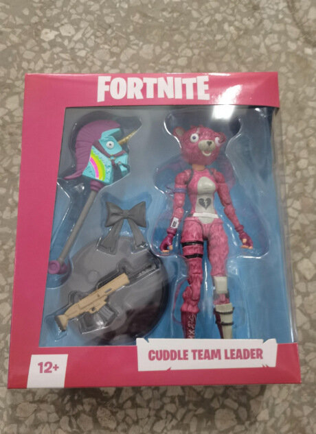 Распродажа фигурок Fortnite: розовый медведь, ночной лыжник, ночной раптор (7 дюймов).
