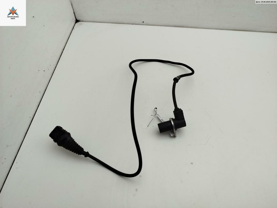 Датчик коленвала BMW 5 E39 1996