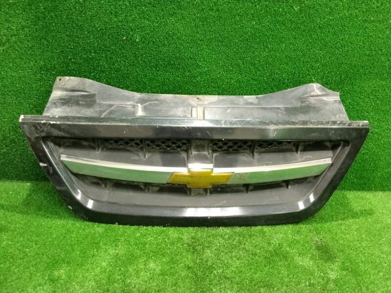 Решетка радиатора Daewoo Nexia F16D3 (б/у) Б/У с пробегом