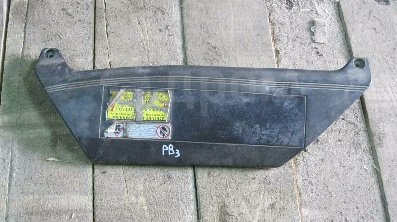 Накладка на переднюю панель VW Passat B3