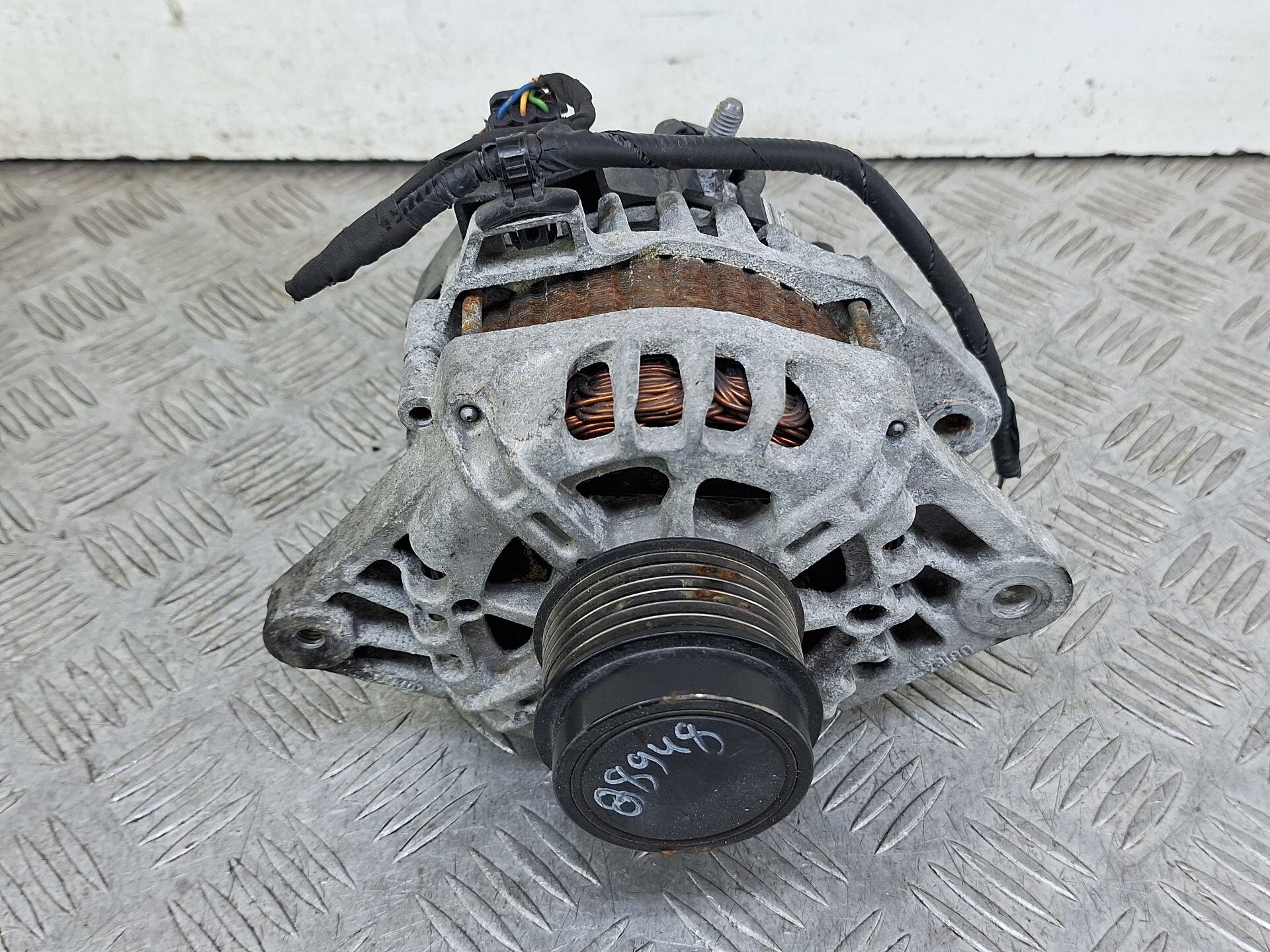 Генератор Kia Venga рест. 2018 373002B710