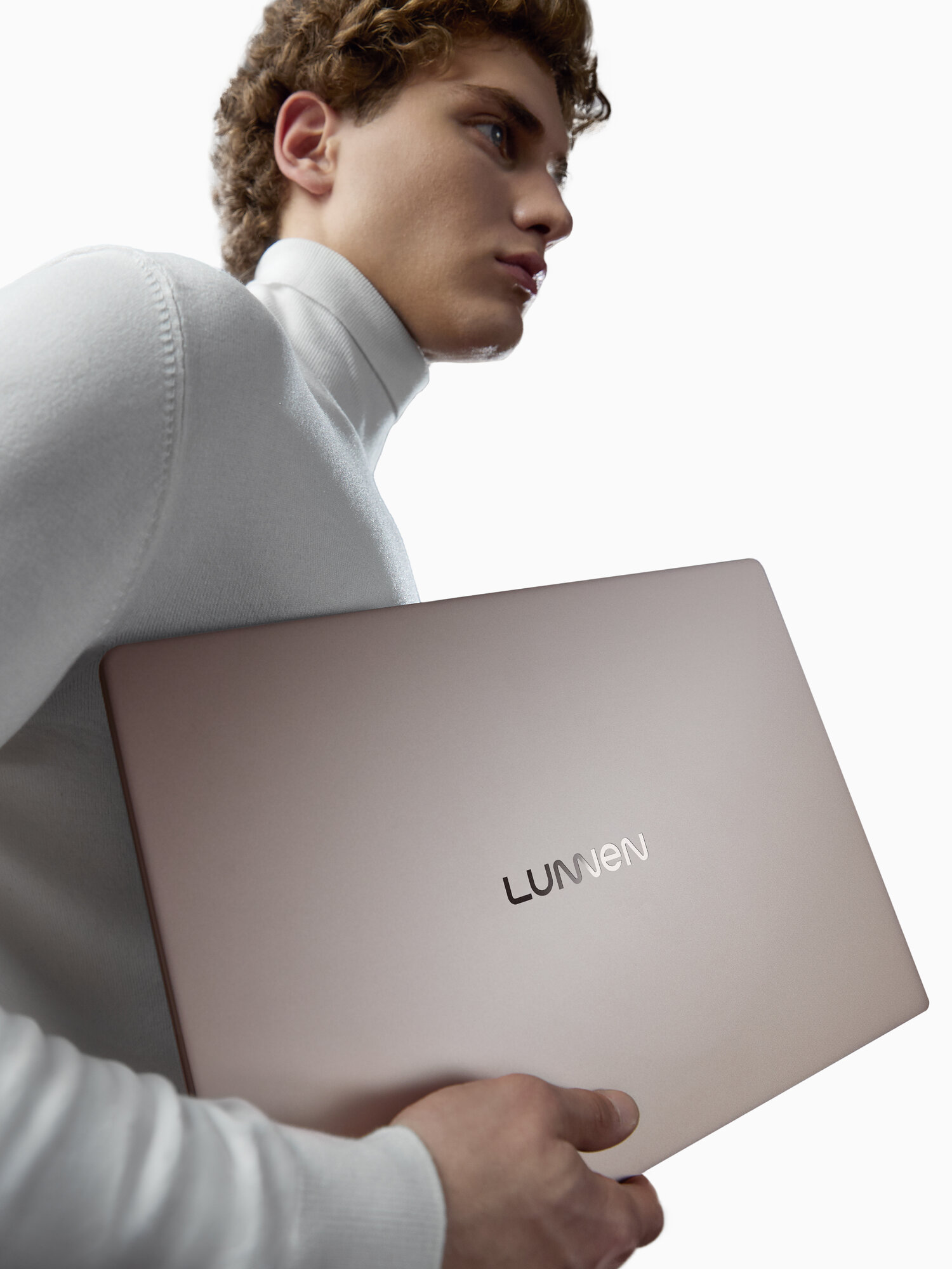 16" Ноутбук LUNNEN Outer 16, AMD Ryzen 7 7840HS, RAM 32 ГБ, SSD 1 ТБ, 2560x1600, Windows 11, Stone Moondust, LL6FAWO09 — фото 1