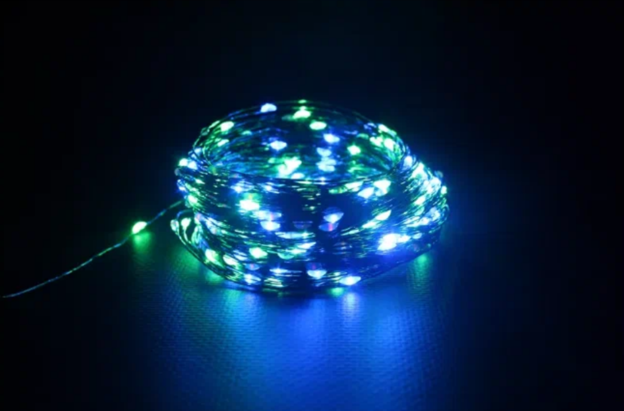 Новогодняя гирлянда светодиодная линейная, 500 LED, разноцветная, в виде тонкой зелёной лески, 8 режимов, 50 метров