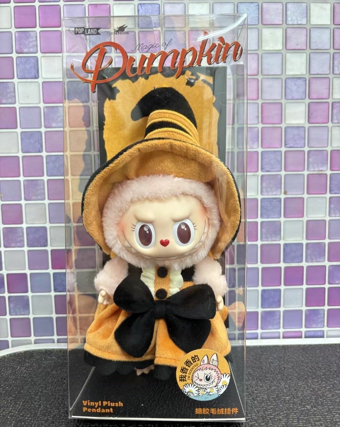 Коллекционная кукла Bubble Mart labubu17см
