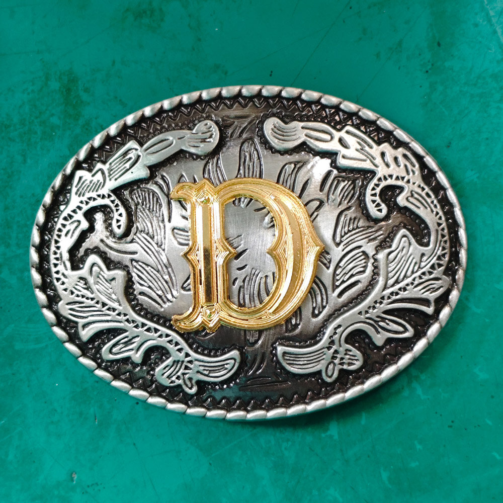 Пряжка декоративная для ремня с узорчатая буква "D" бляха на ремень мужской 40мм