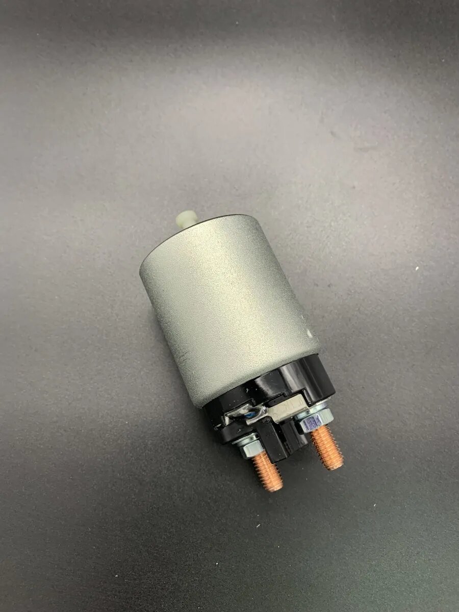 Втягивающее реле стартера Новое