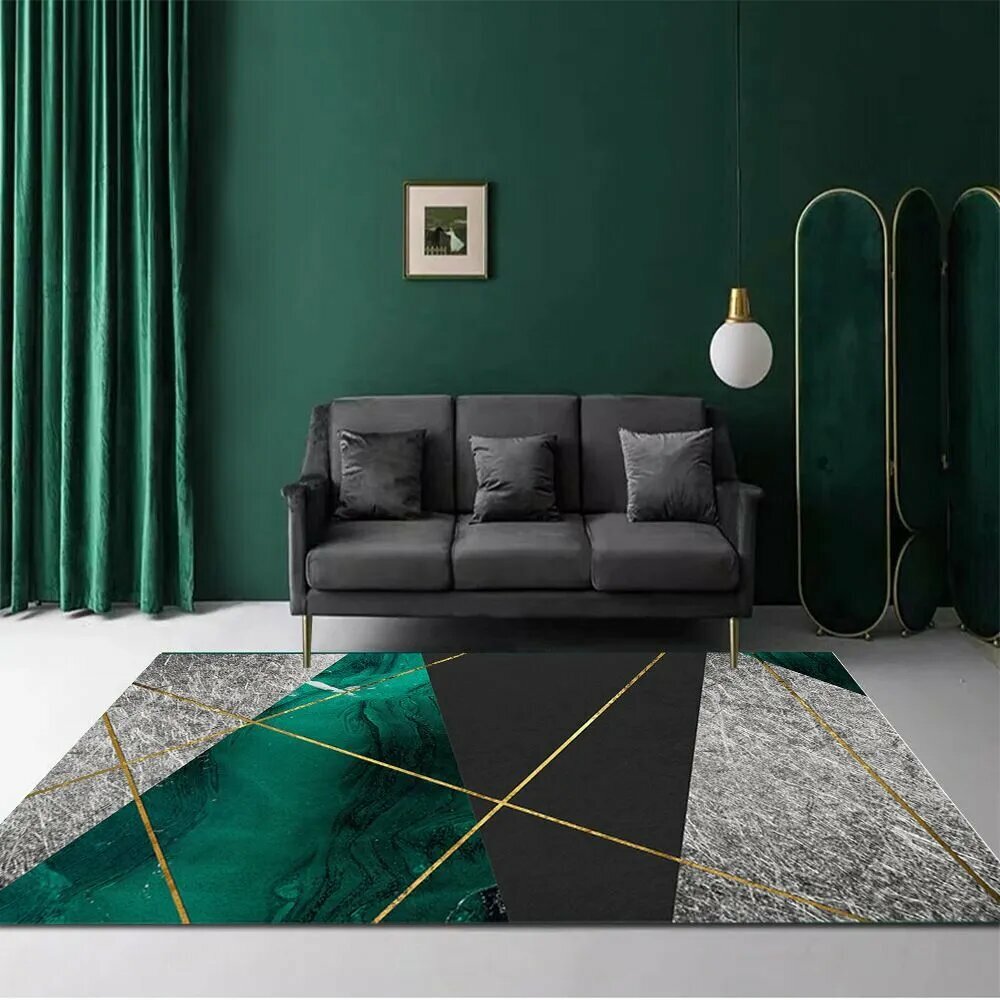 Изумрудный зелёный ковер, размером 1,6 метра × 1,2 метра