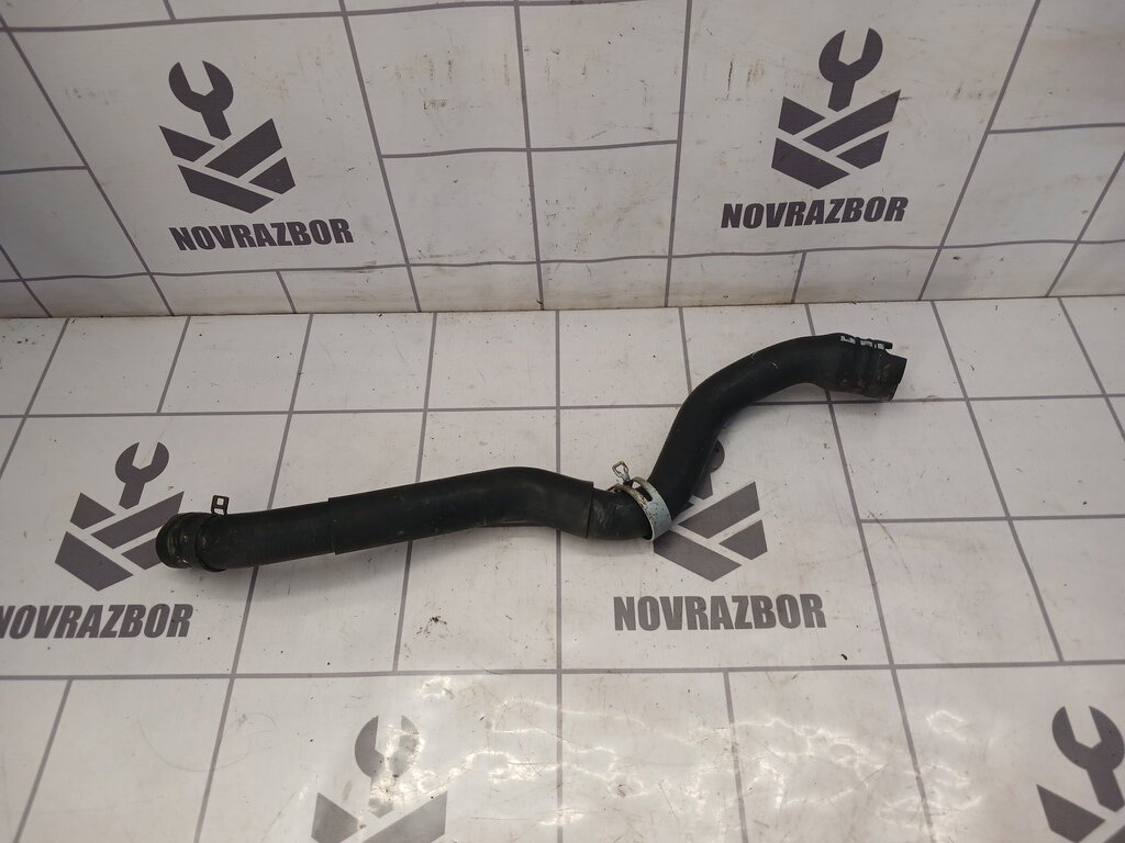 Патрубок радиатора Mazda Mazda 3 BK 02-09