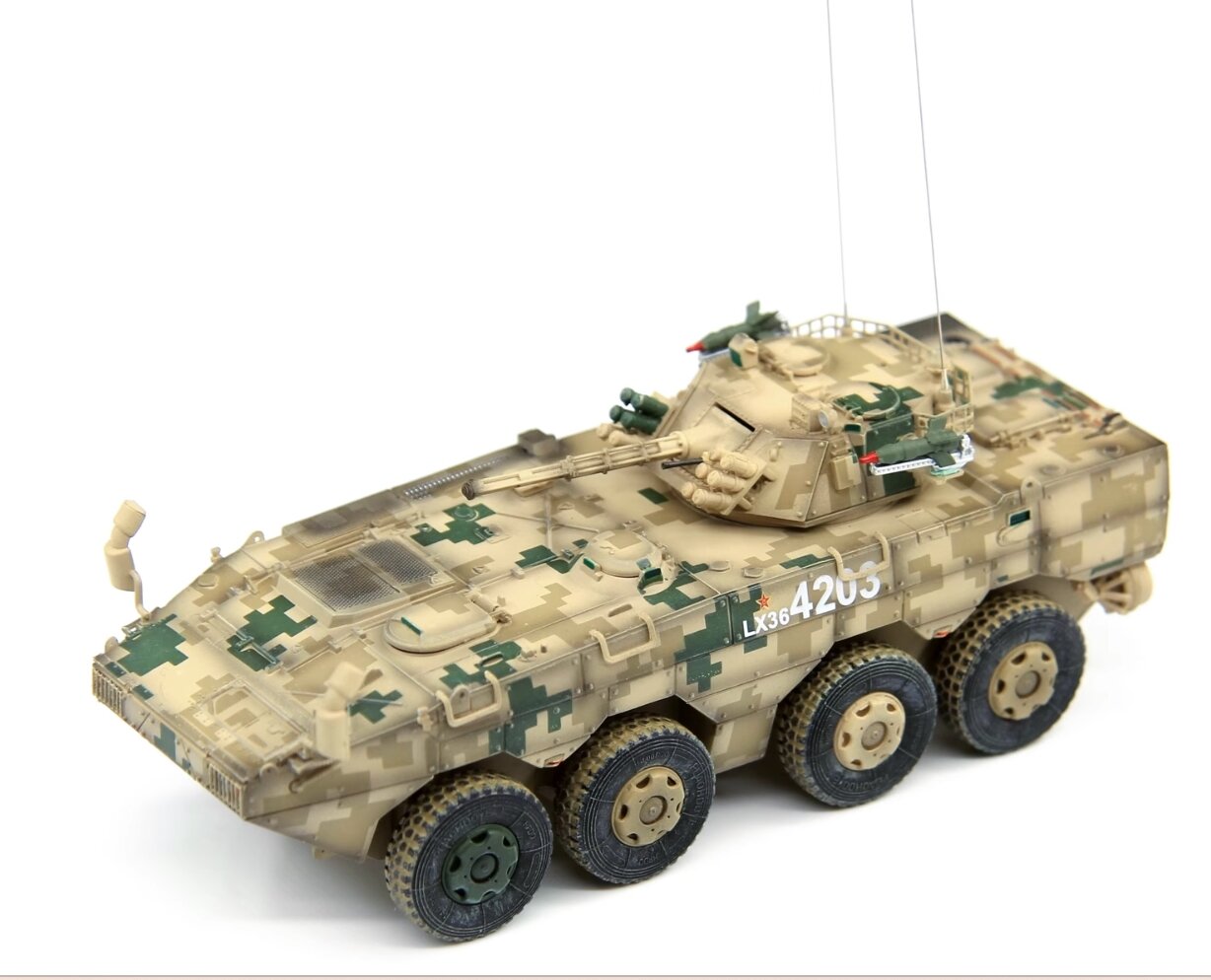 «ZBL-08 (Китай)» - Готовая модель 1:72, 8-колёсная БМП, пустынный цифровой камуфляж (UNISTAR, арт. [номер])