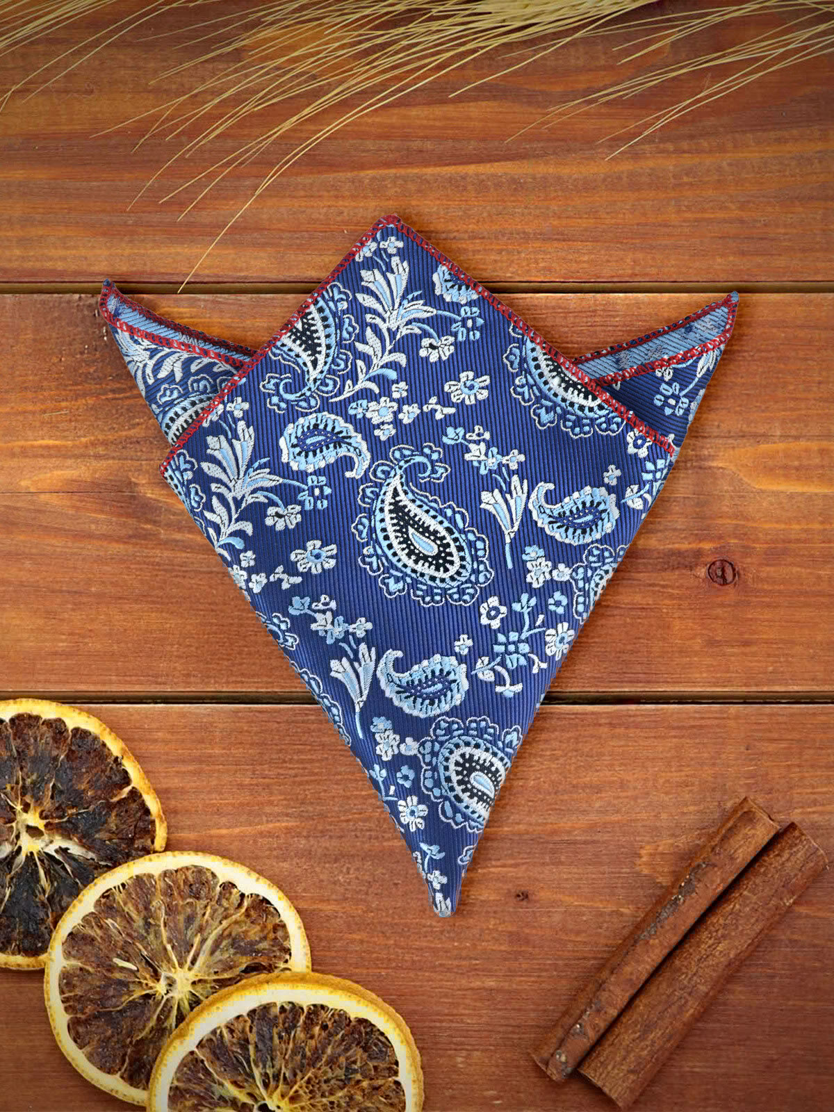 Нагрудный платок