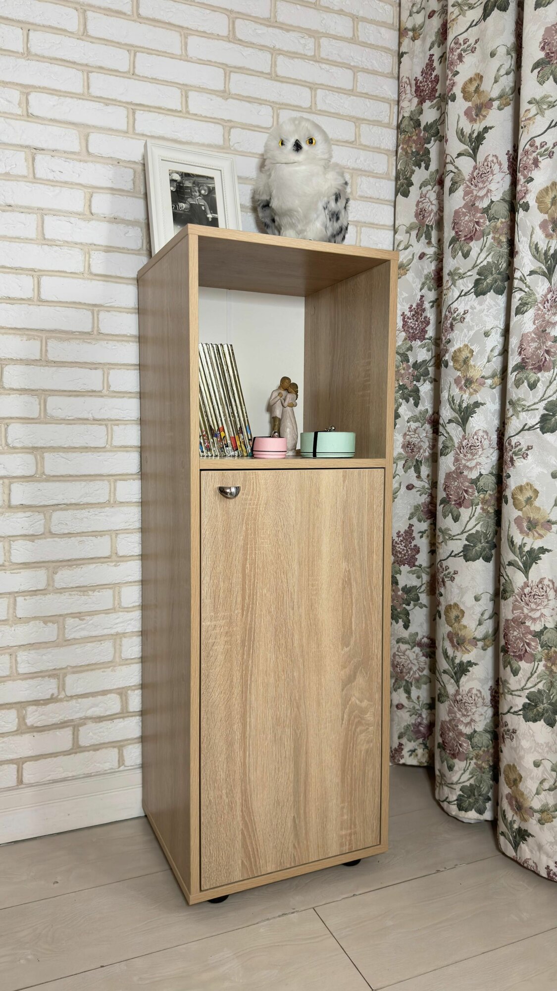 Комод-пенал "Дуб Сонома", ЛДСП, бежевый, с доводчиками, 38x111x34 см