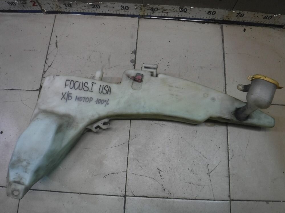 Бачок омывателя лобового стекла Ford Focus I YS4Z17618AA