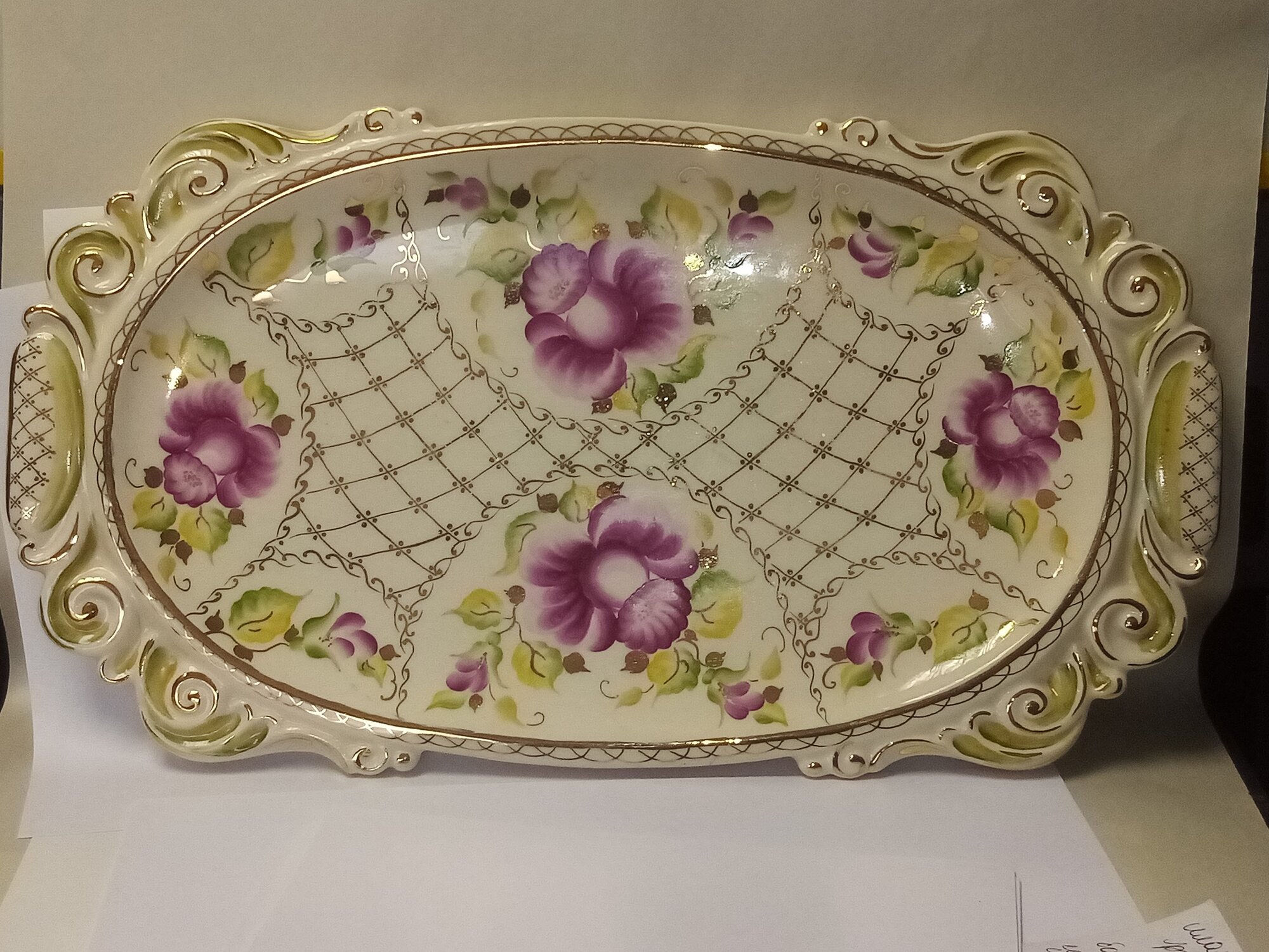 Блюдо "Садко" (бел, роспись краской и золотом)