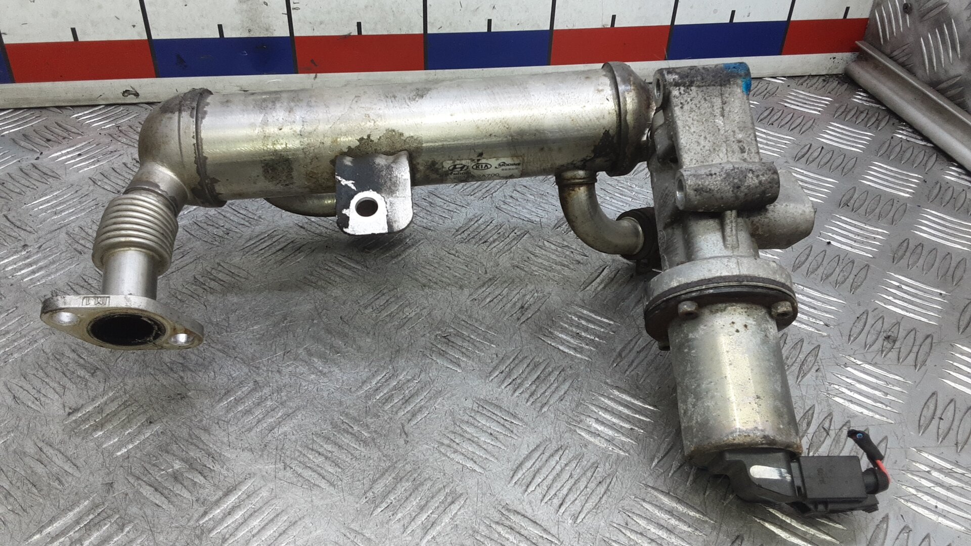 Клапан EGR дизельный KIA CEE'D 1, Номер 284162A700, 284162A720, 284102A350