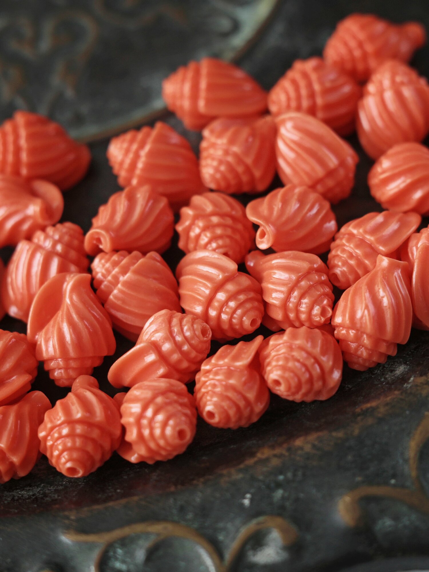 Бусины из коралла 8 шт, ракушки, 17.5x12.5x11 мм, цвет коралловый