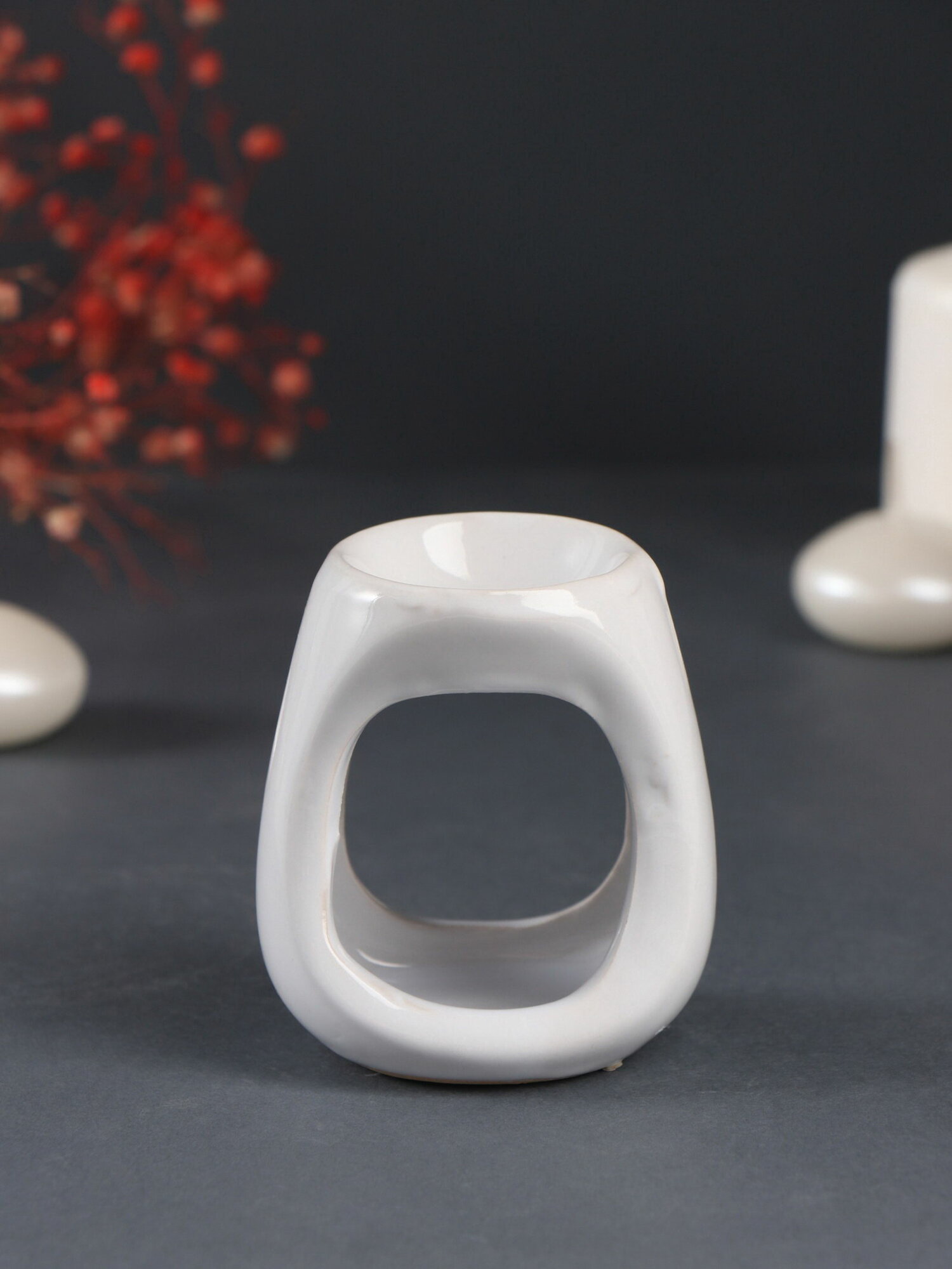 Аромалампа для эфирных масел "Модерн", керамика, белая, 5.5x6.7x7.7 см