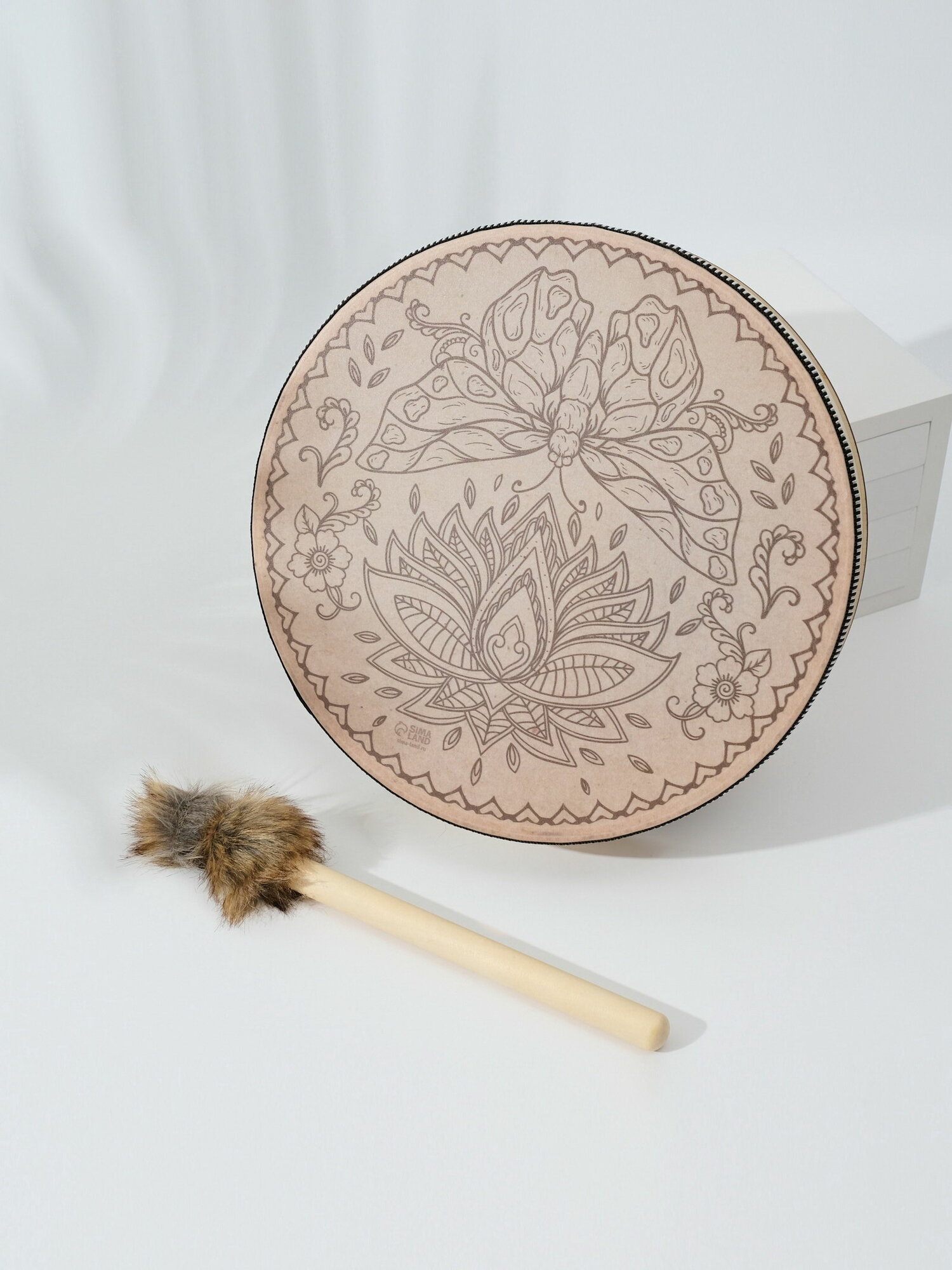 Шаманский бубен "Мехенди. Лотос и бабочка", музыкальный инструмент, с колотушкой, 5x25x25 см