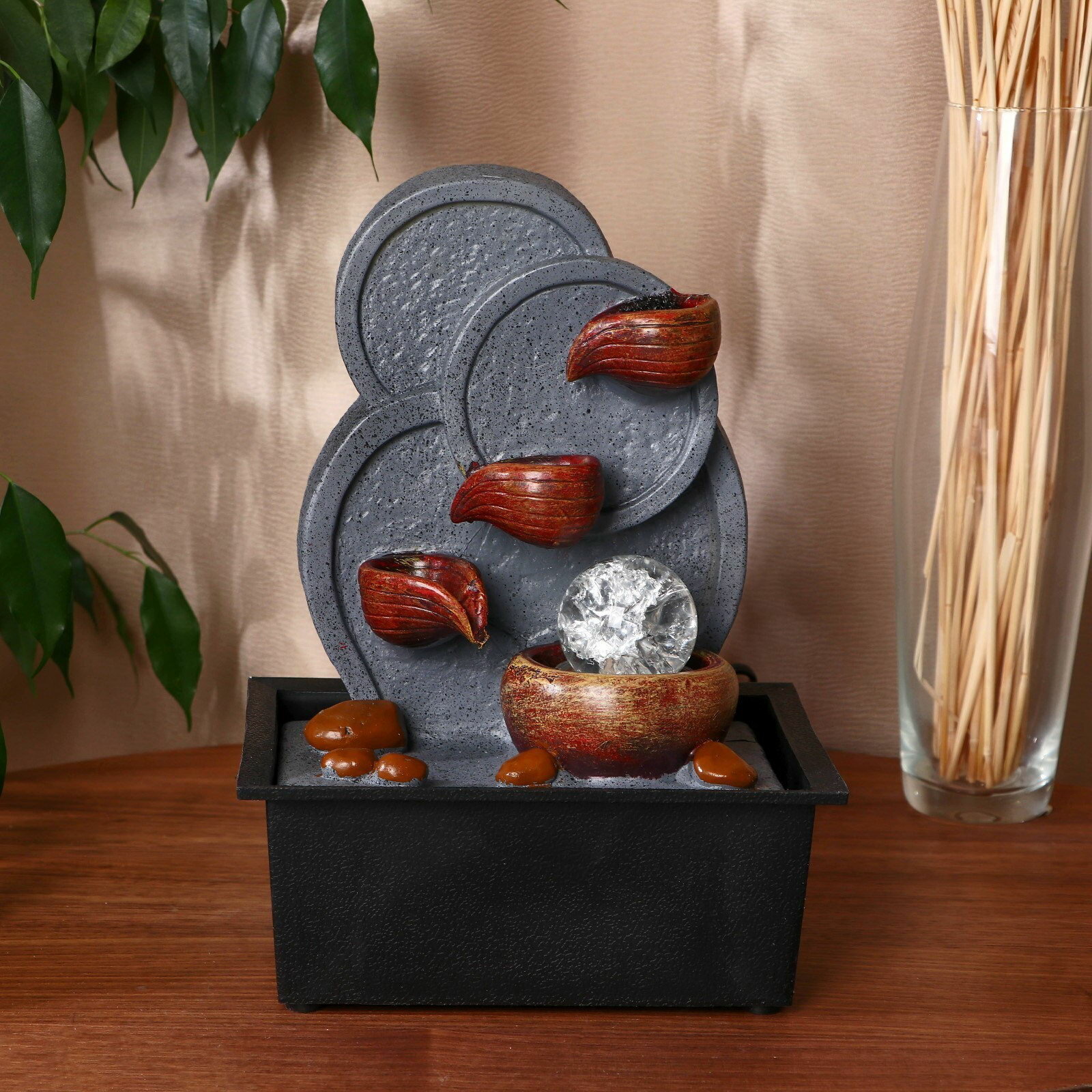 Фонтан "Мелитон" круги, 12х16х29 см, тематика: классика, размер упаковки: 25 x 30 x 21 см.