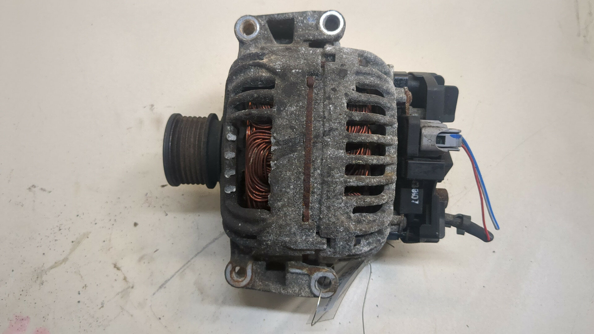 Генератор Chrysler PT Cruiser Б/У