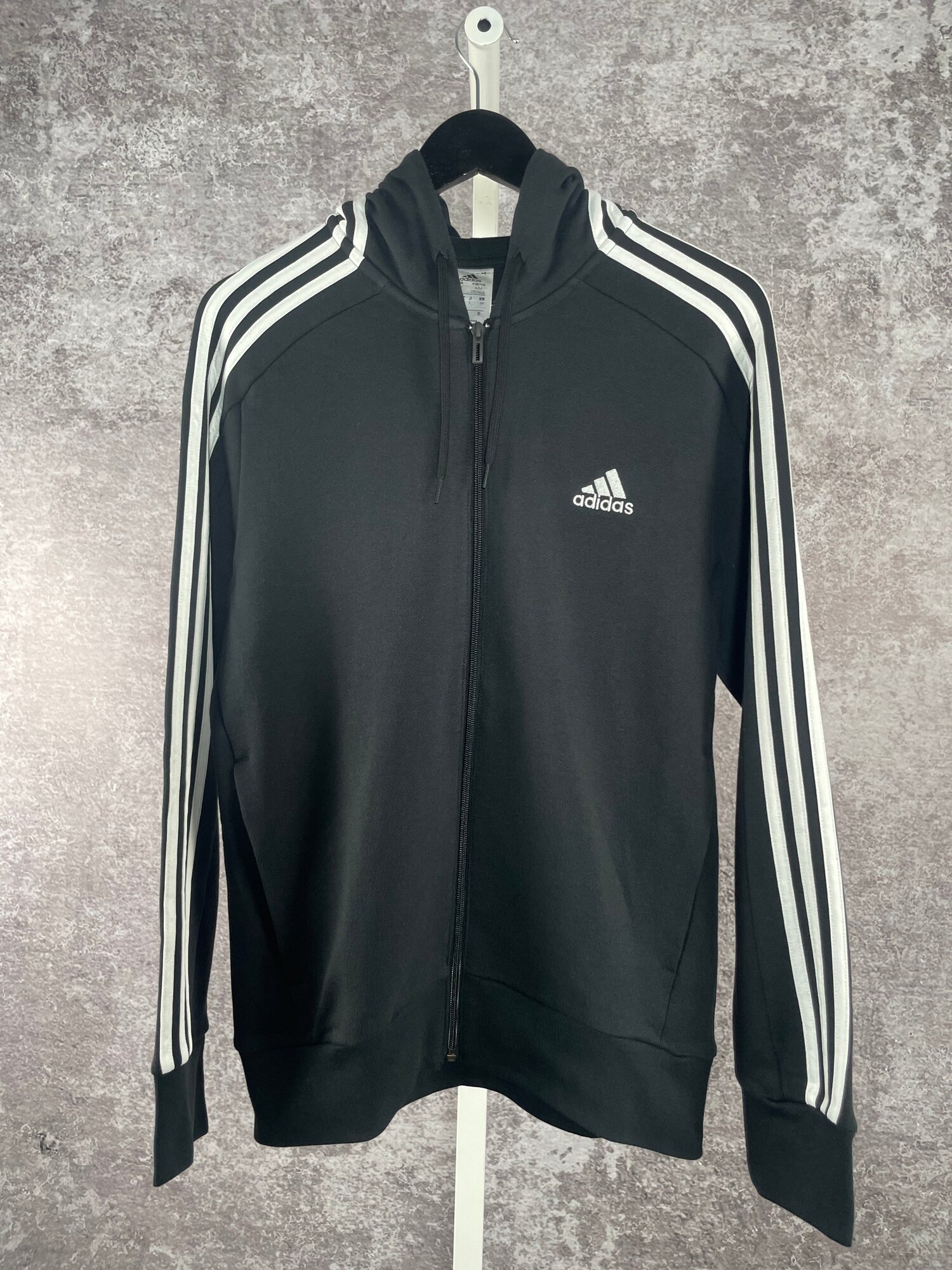 Худи Adidas 2024