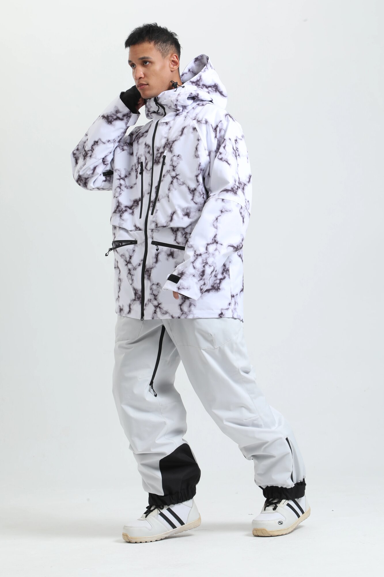 Комплект верхней одежды сноубордический