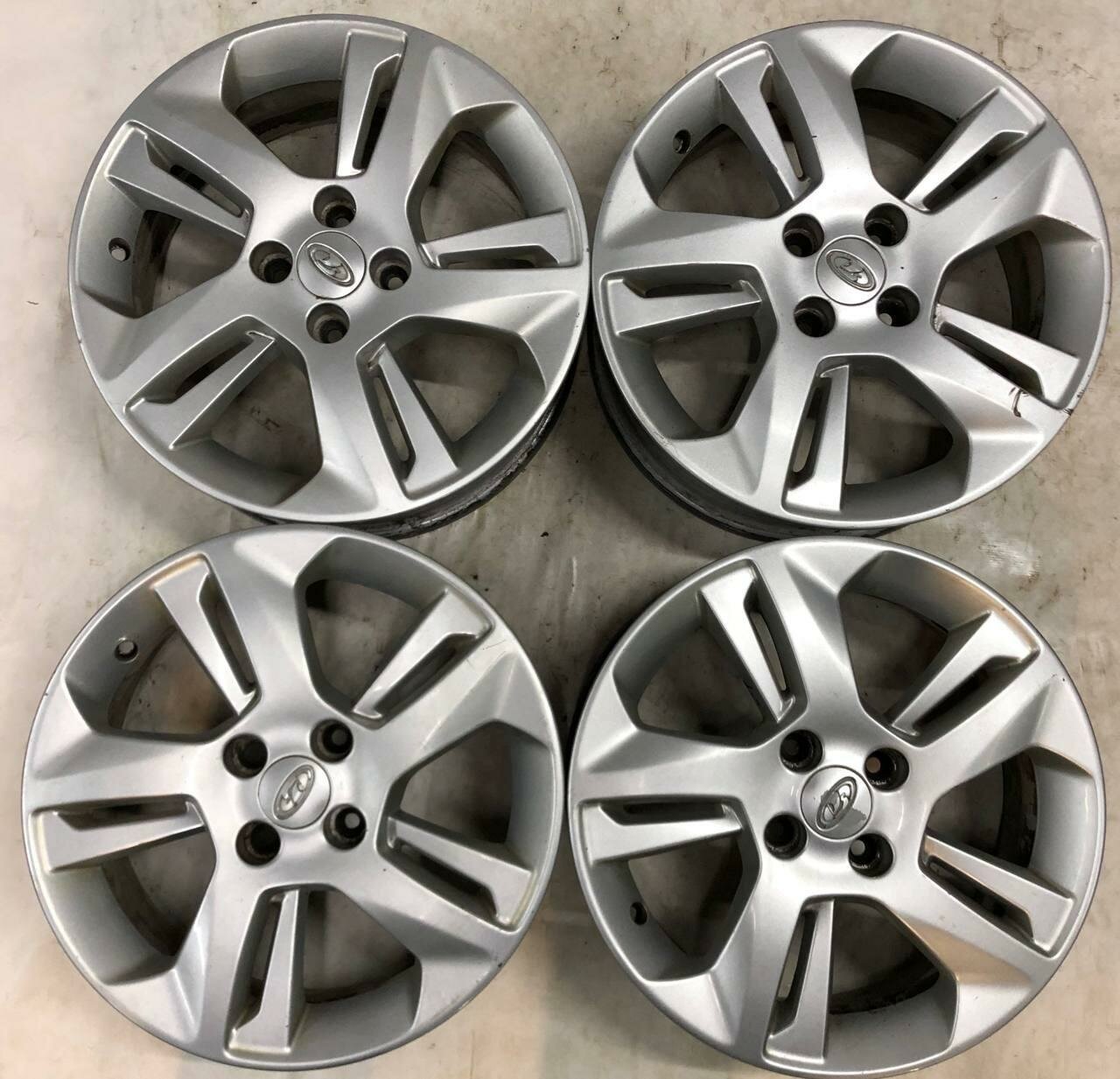 Колесные диски Renault 16x6 PCD 4x100 D60.1 ET41 (оригинал)