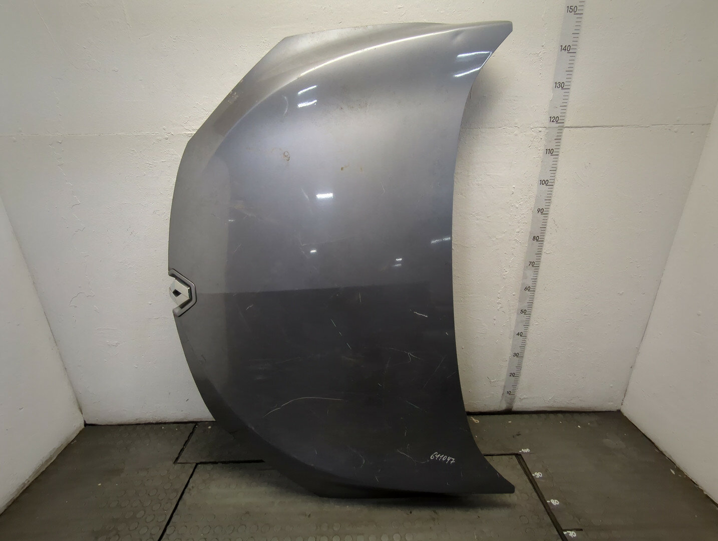 Капот Renault Megane 3 Б/У