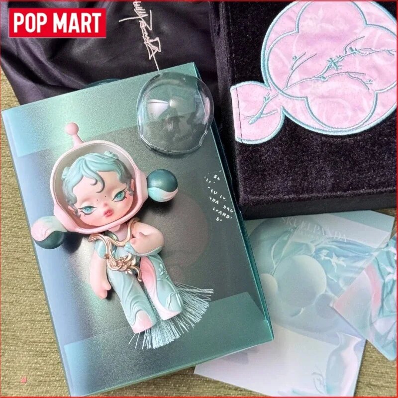 Коллекционная фигурка Pop Mart Skullpanda Bjd Nana из серии Baby: Цветущий цветок (розовый, H 12.5cm