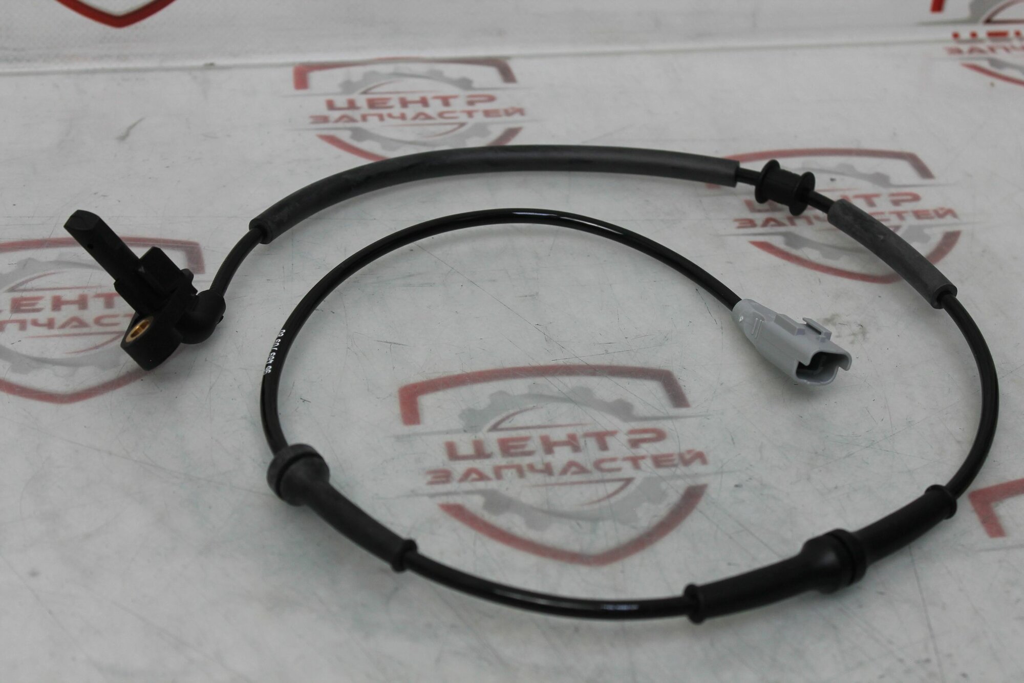 Датчик ABS задний левый Citroen Berlingo / Peugeot Partner BOSCH 0265007668