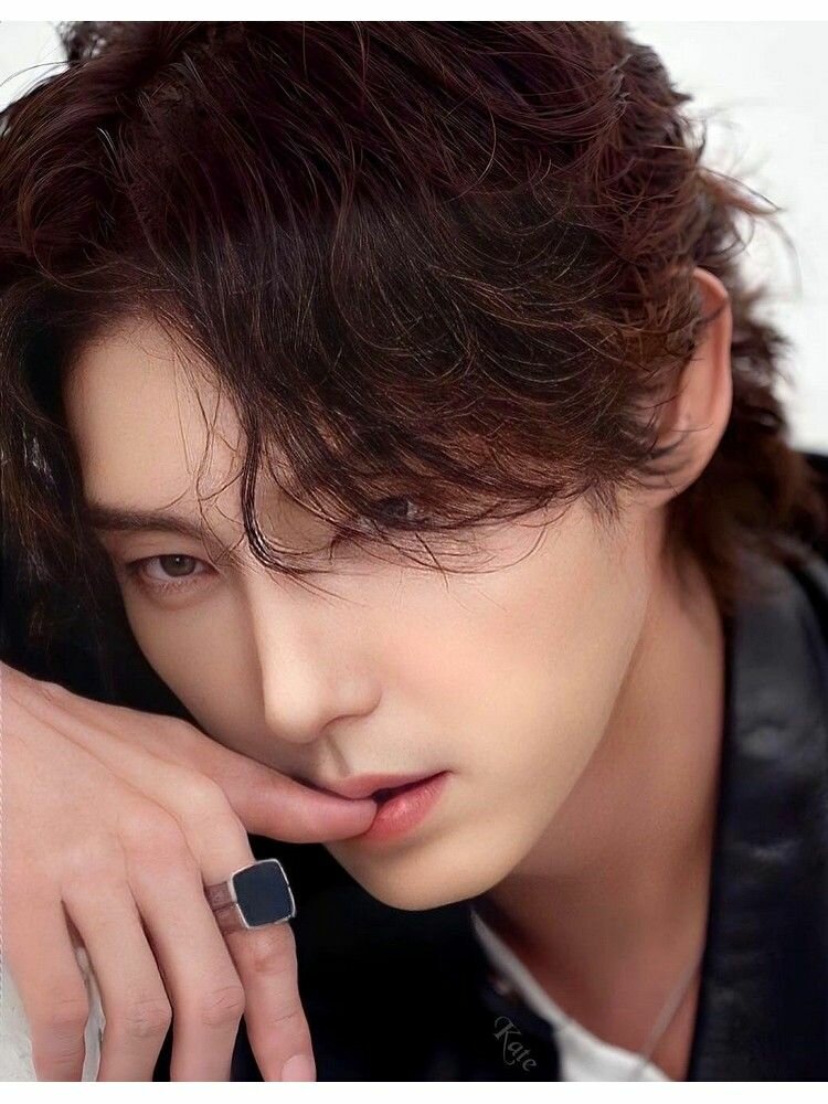 Алмазная картина "Ли Джун Ги, телесериалы, южнокорейский актёр, фильмы" / Алмазная вышивка / Круглые стразы 40х50 см