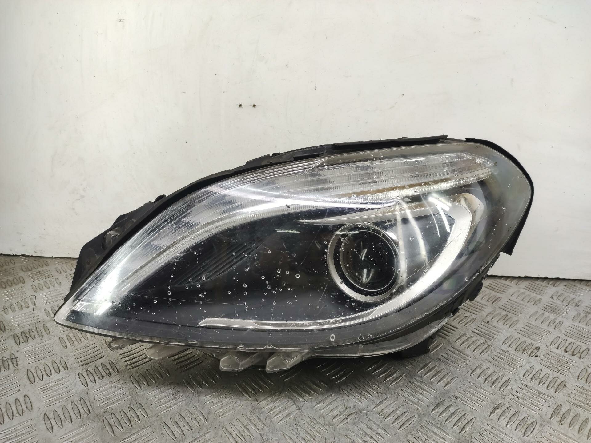 Фара левая Mercedes-Benz B W246 (2011 - 2014) 2468207161
