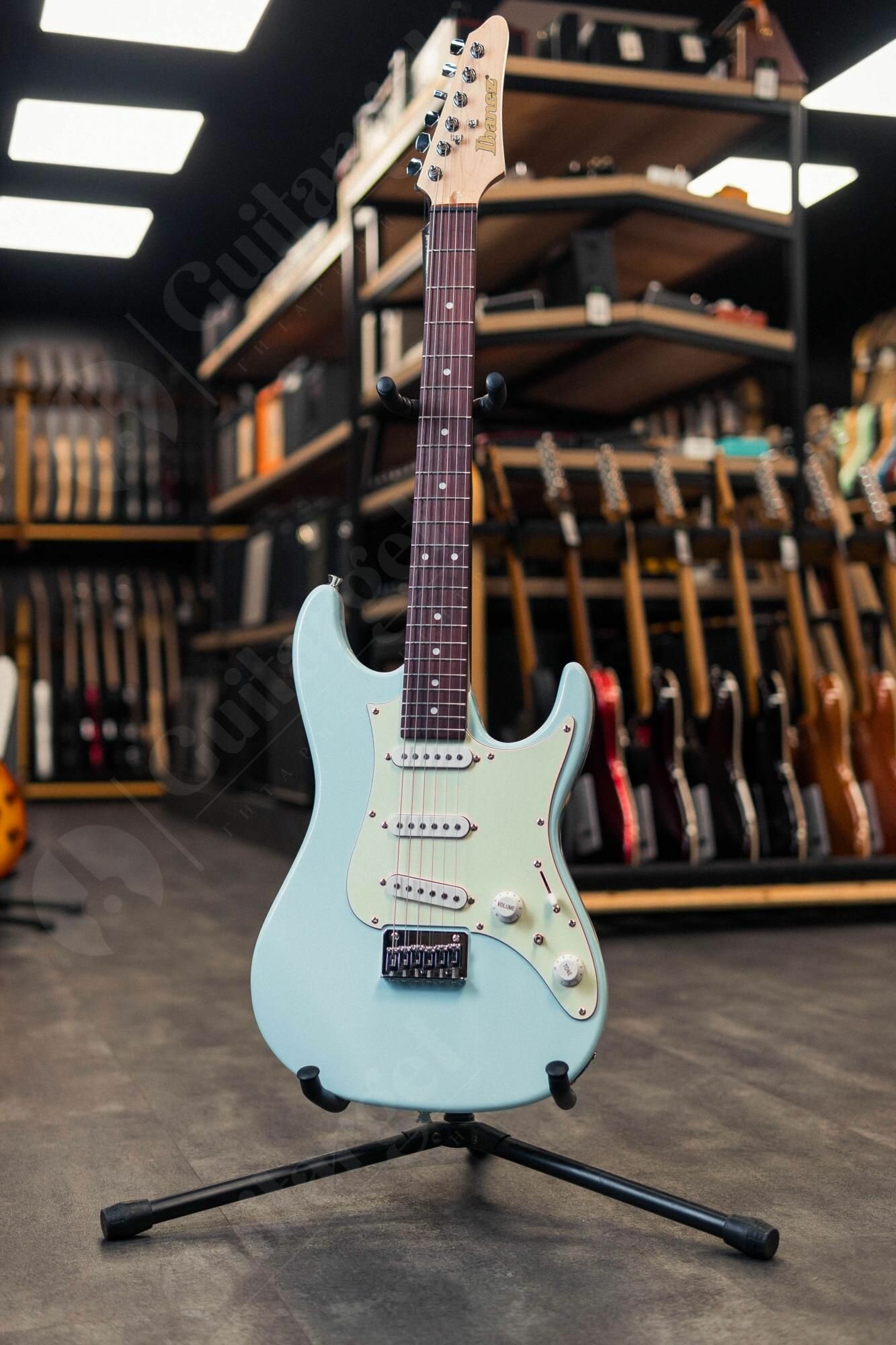 Электрогитара Ibanez AZES31-PRB