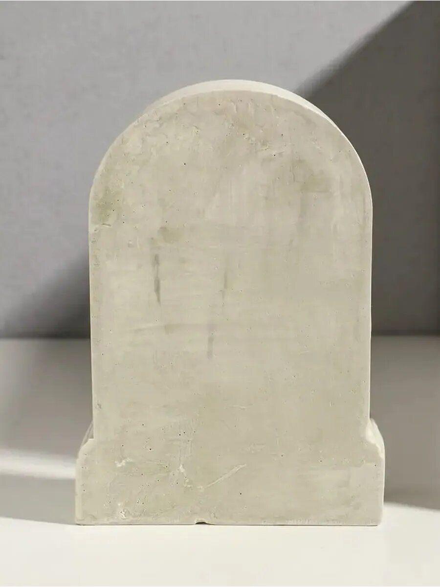 Икона Божья Матерь с подставкой для свечи