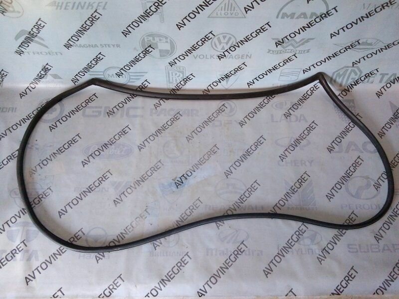 Уплотнитель двери передний правый Kia Ceed 2 Б/У с пробегом